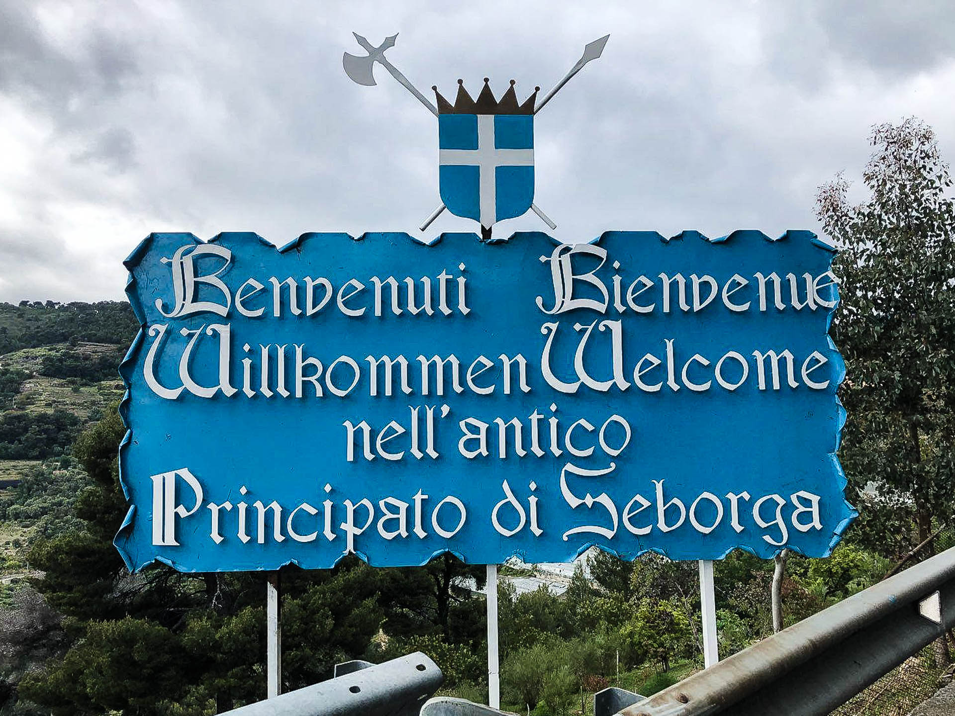 The Story of the Italian Village That Thinks it’s a Country - VICE