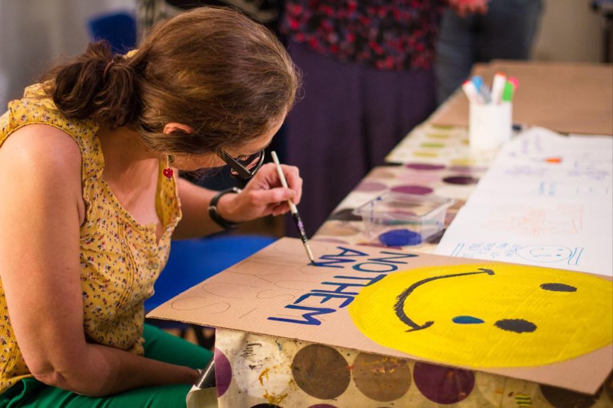 Why Art Should Be Incorporated into Mental Health Therapy - VICE