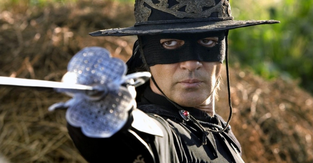 The Mask Of Zorro Ignited My Fetish For Sword Fighting Jerks With Six Packs Vice