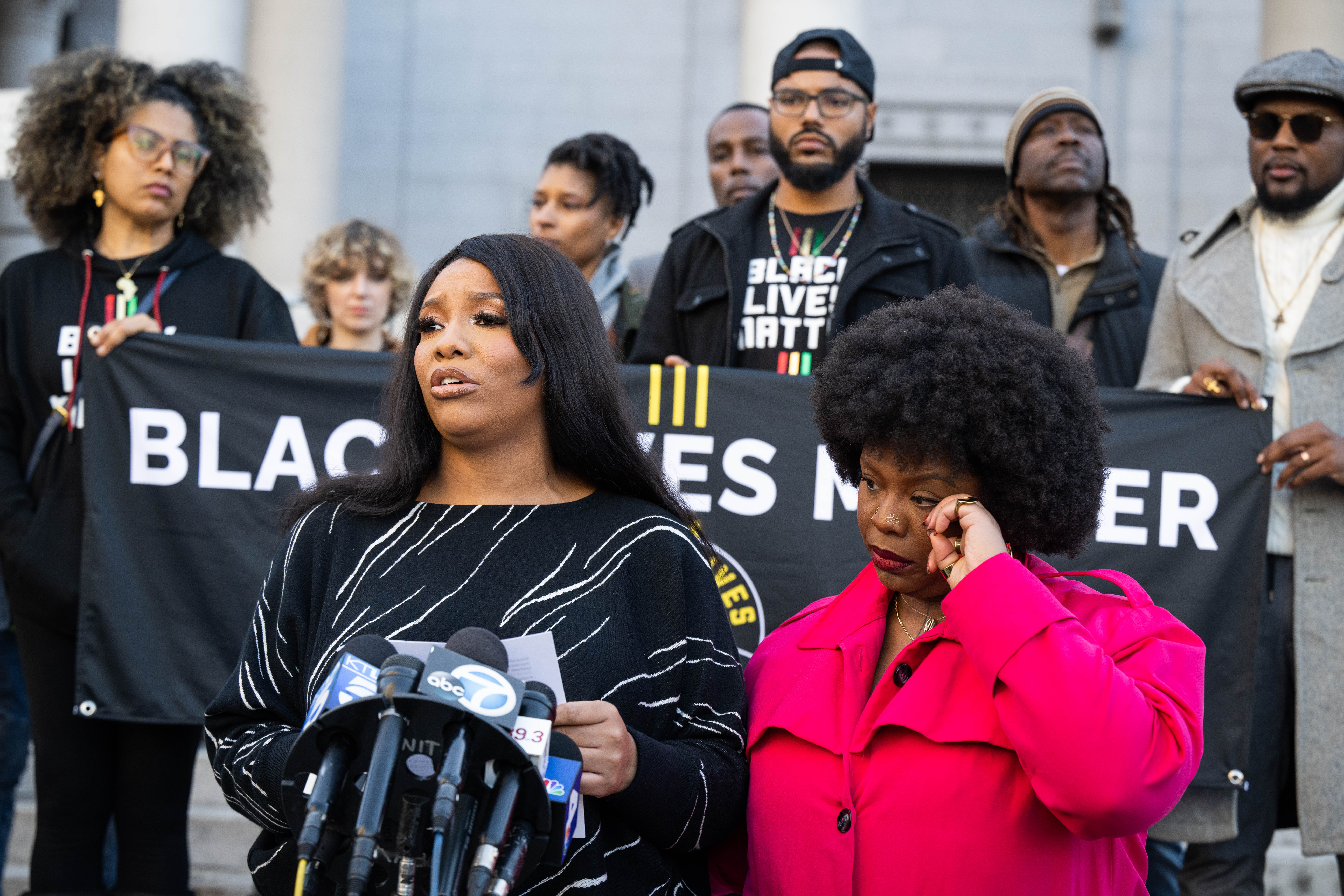Keenan Anderson Died After Being Tased 4 Times. Ex-Cops Say It Didn’t ... Keenan Anderson Died After Being Tased 4 Times. Ex-Cops Say It Didn’t ...